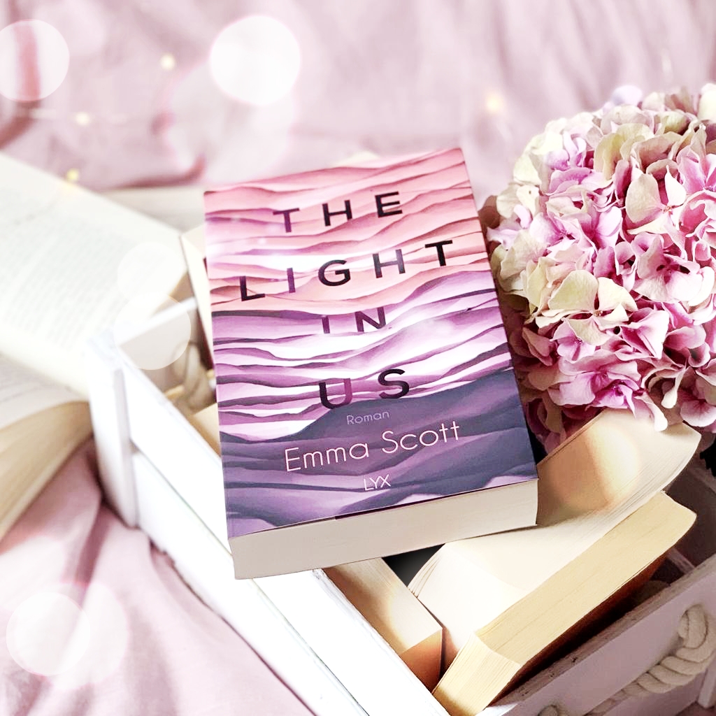 The Light in Us | Rezension – Zwischen Prinzen und Bad Boys